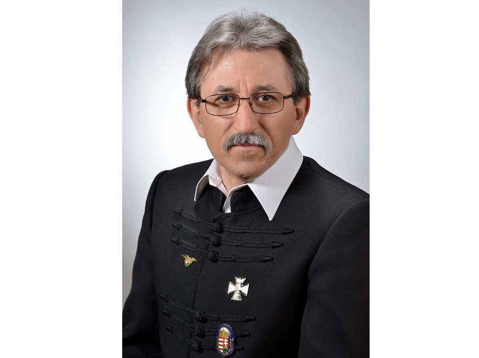 Új igazgató a bátorkeszi magyar alapiskola élén – Felvidék.ma