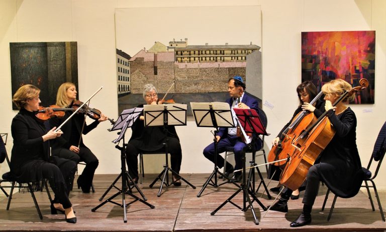 Első alkalommal a Felvidéken a Budapesti Fesztivál Zenekar zsidó ...